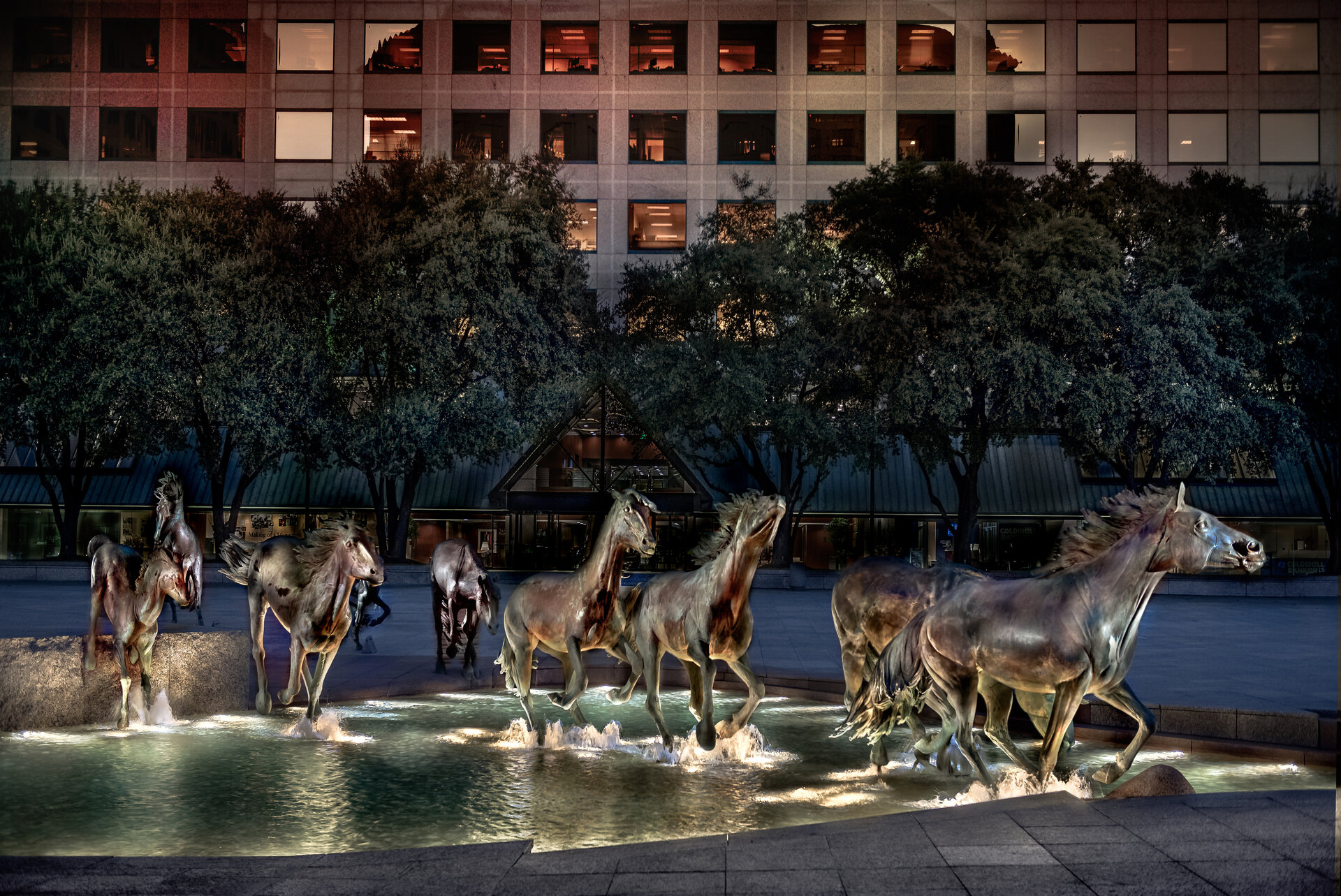 Things To Do in Las Colinas | Texican Court